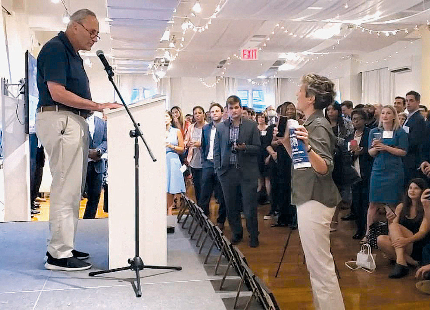 Video: LaRouche Candidate Diane Sare vs. Sen. Chuck Schumer: Make New ...